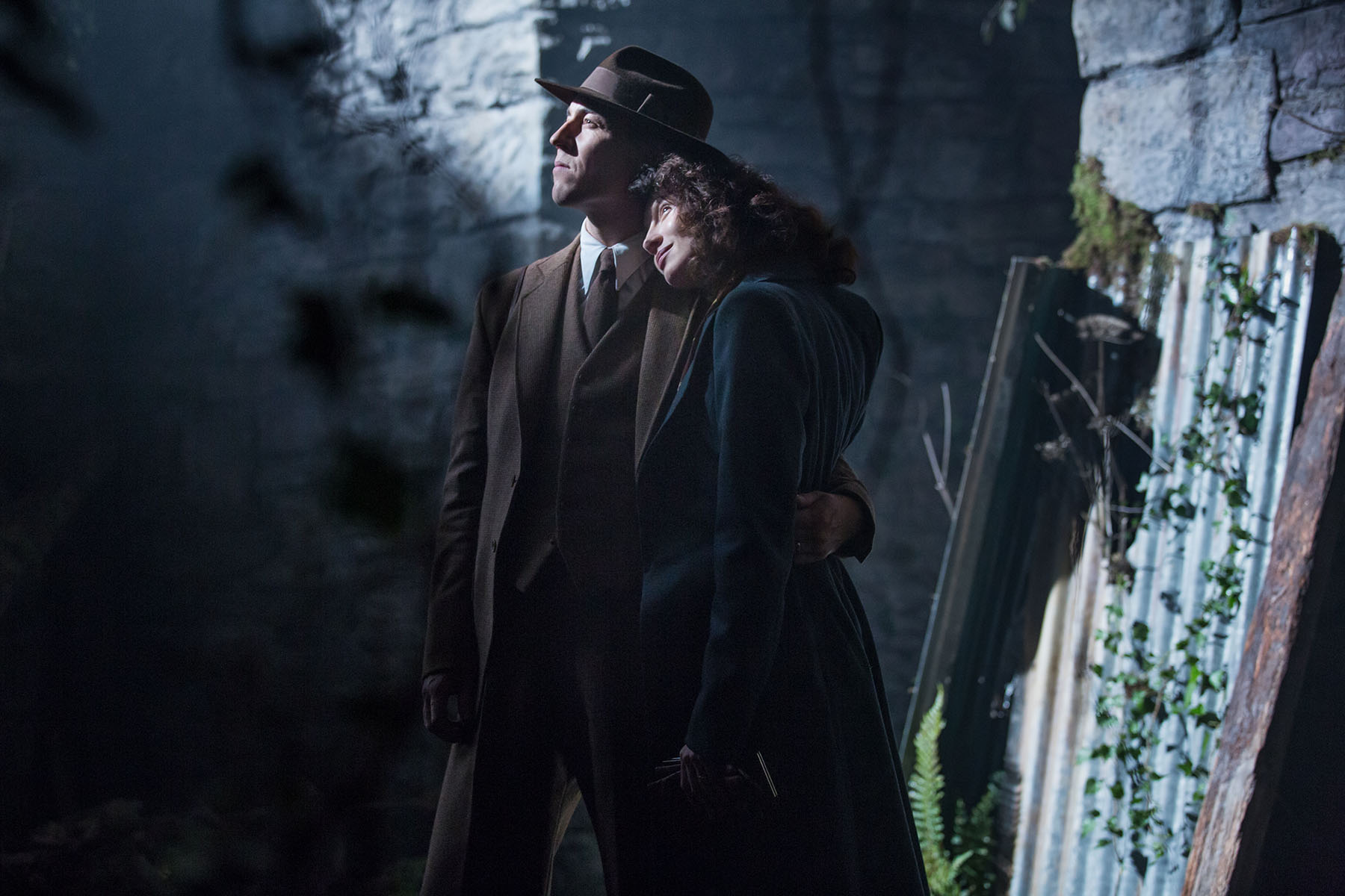 First Full 'Outlander' Trailer Is Here! | Outlander TV News