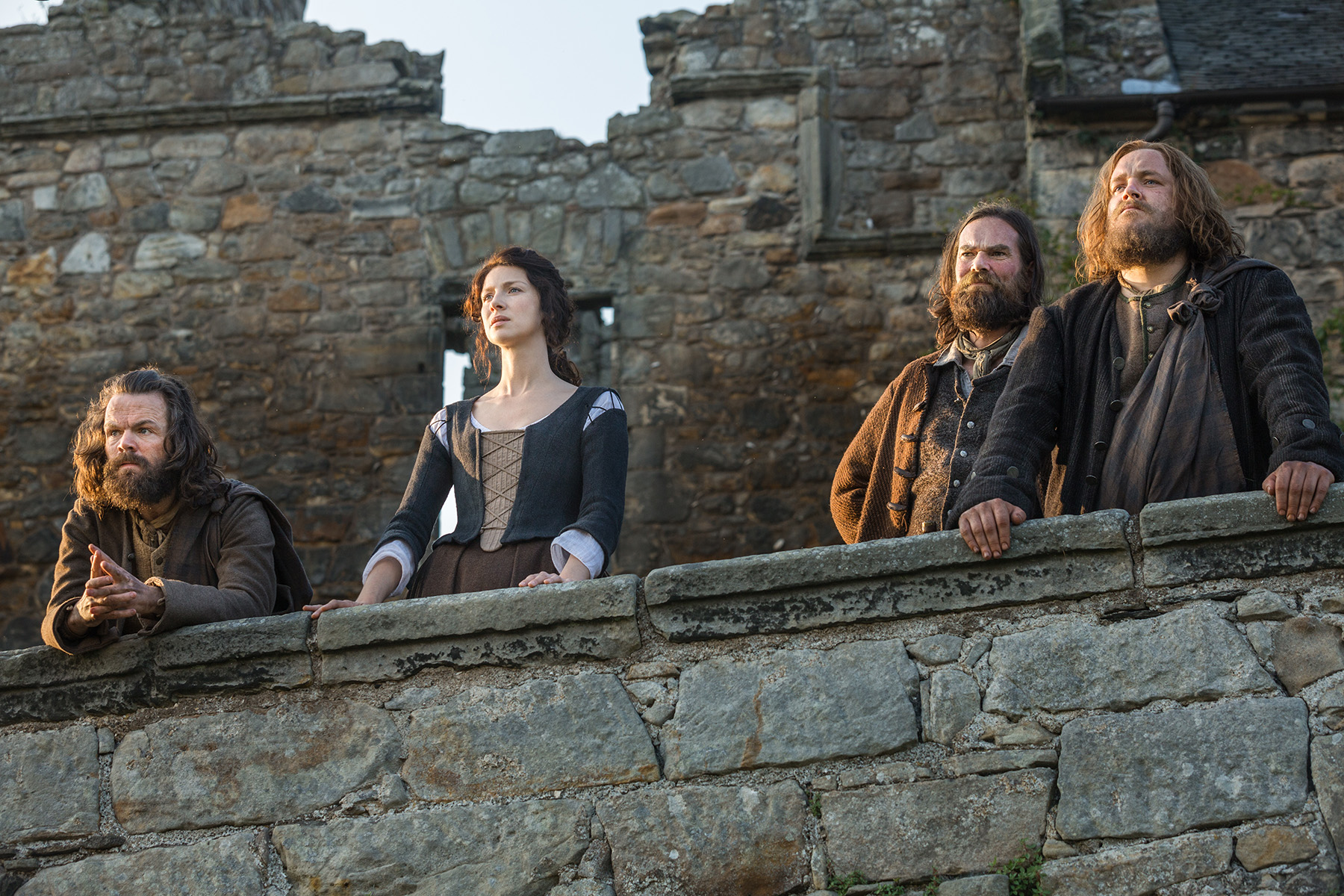 Many New Official and Behind the Scenes Photos Released for 'Outlander ...